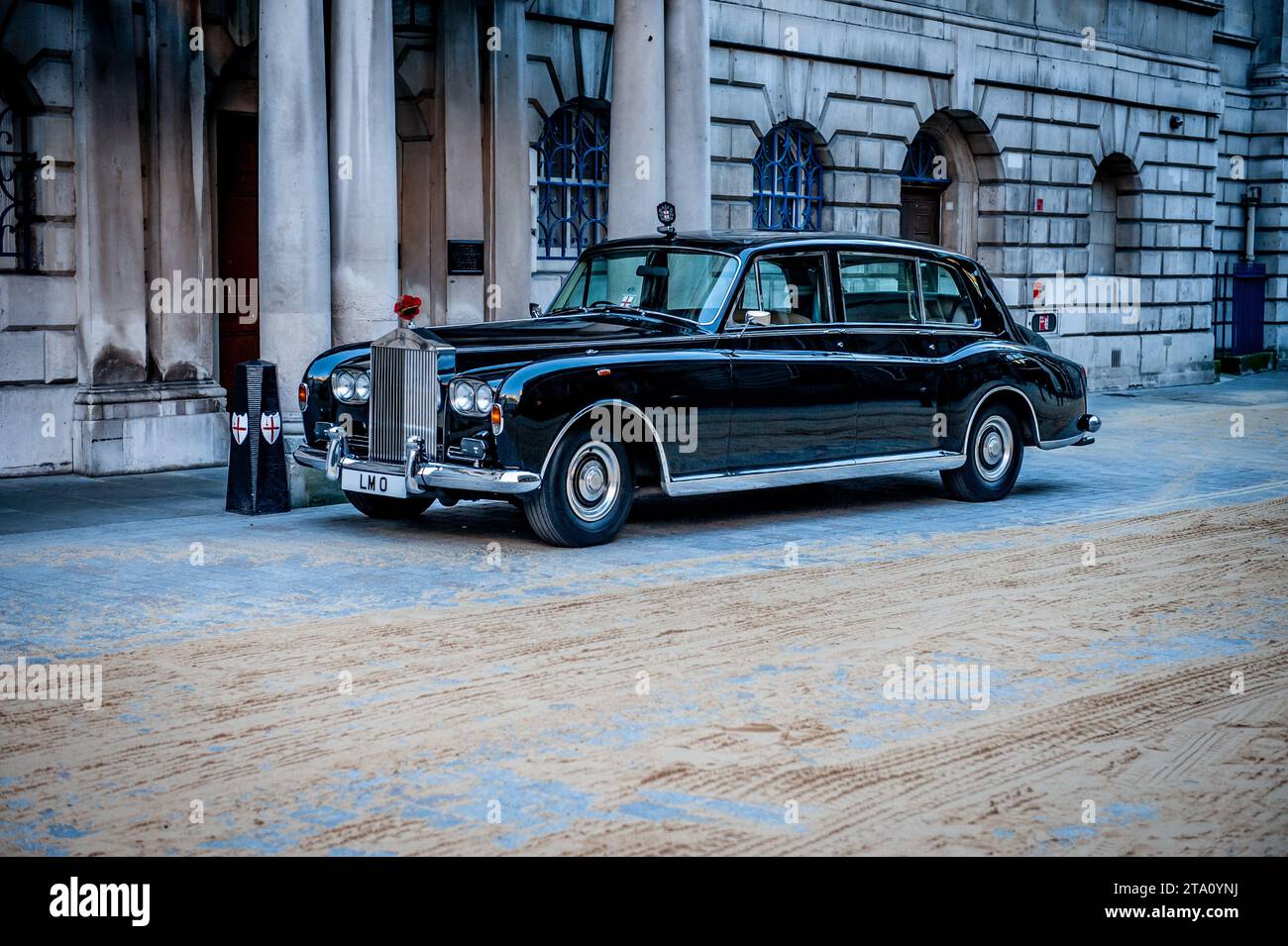 London rolls royce phantom limousine hi-res stock photography and ...