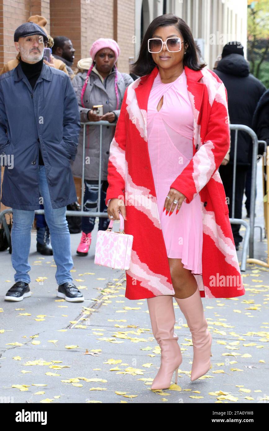 Taraji p henson the color purple hi-res stock photography and images ...