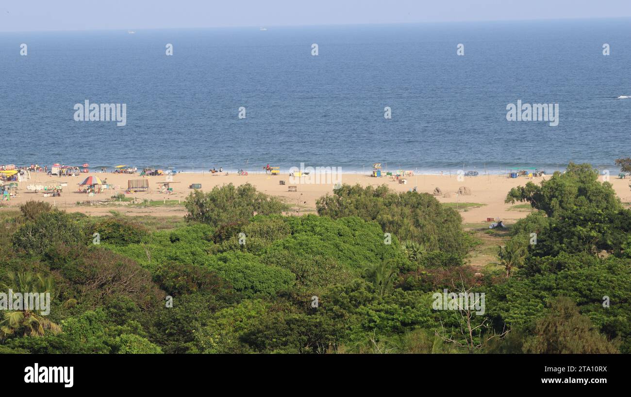 Beach shops hi-res stock photography and images - Alamy