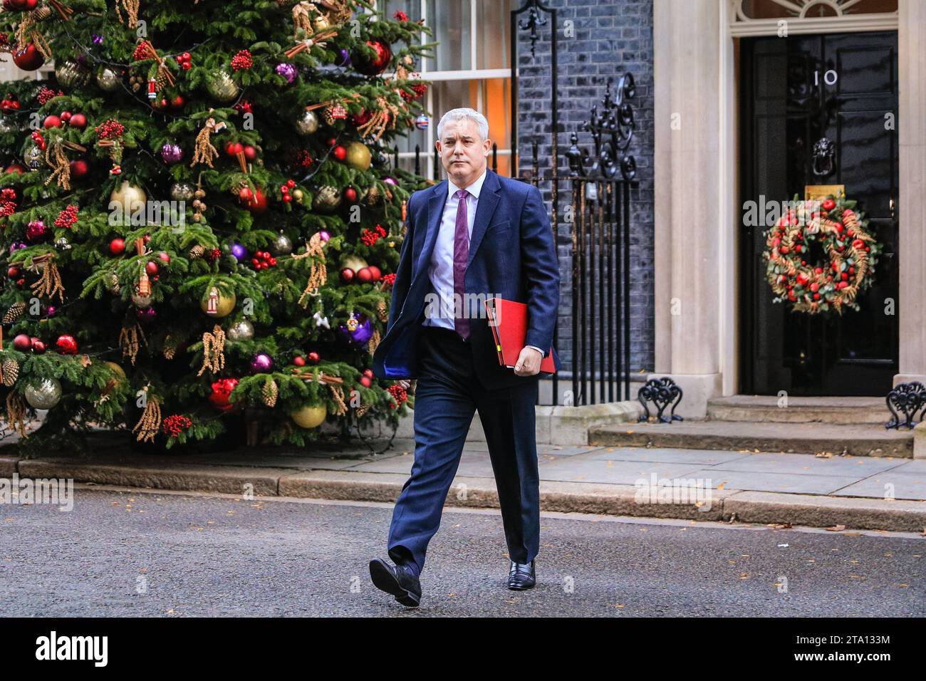 London, UK. 28th Nov, 2023. Steve Barclay, MP, Secretary of State for ...