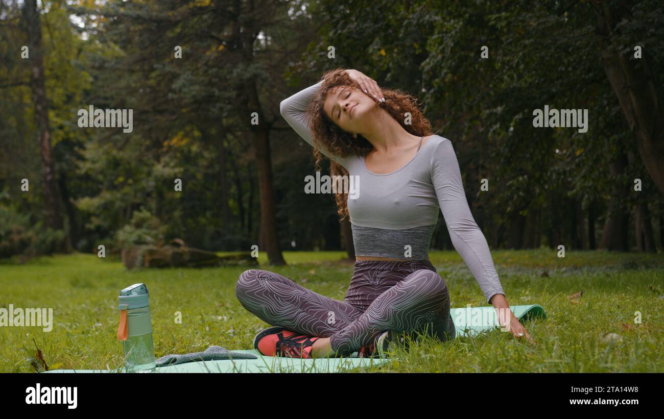 Neck muscles twist hi-res stock photography and images - Alamy