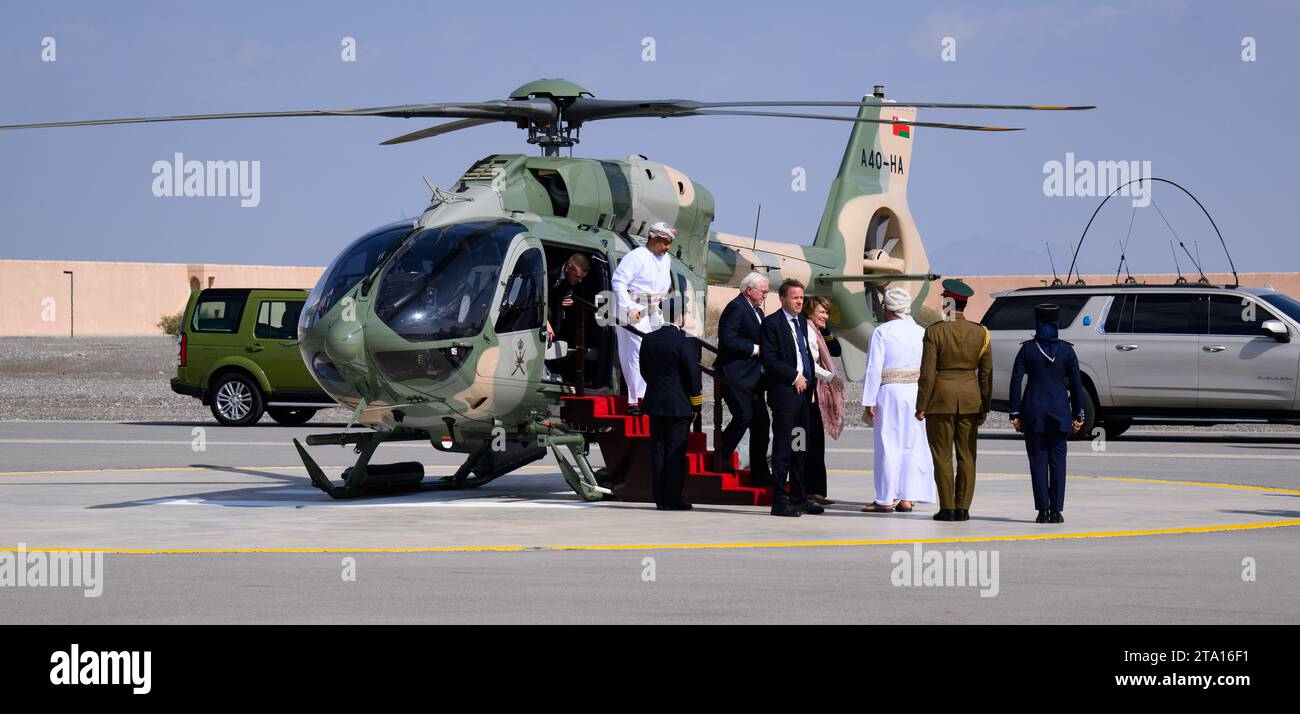 Nizwa, Oman. 28th Nov, 2023. Federal President Frank-Walter Steinmeier ...