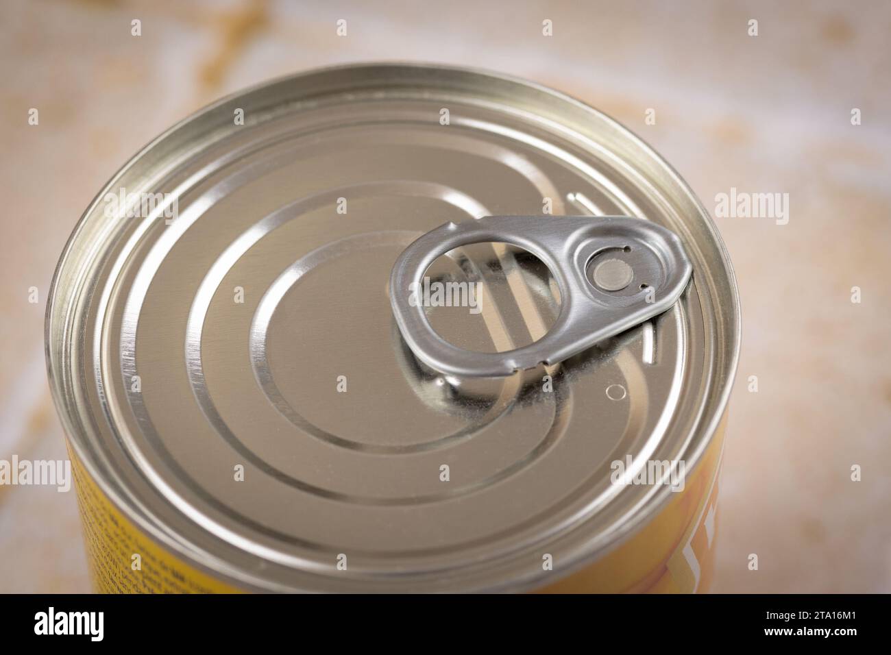 opening a can by its ring Stock Photo - Alamy