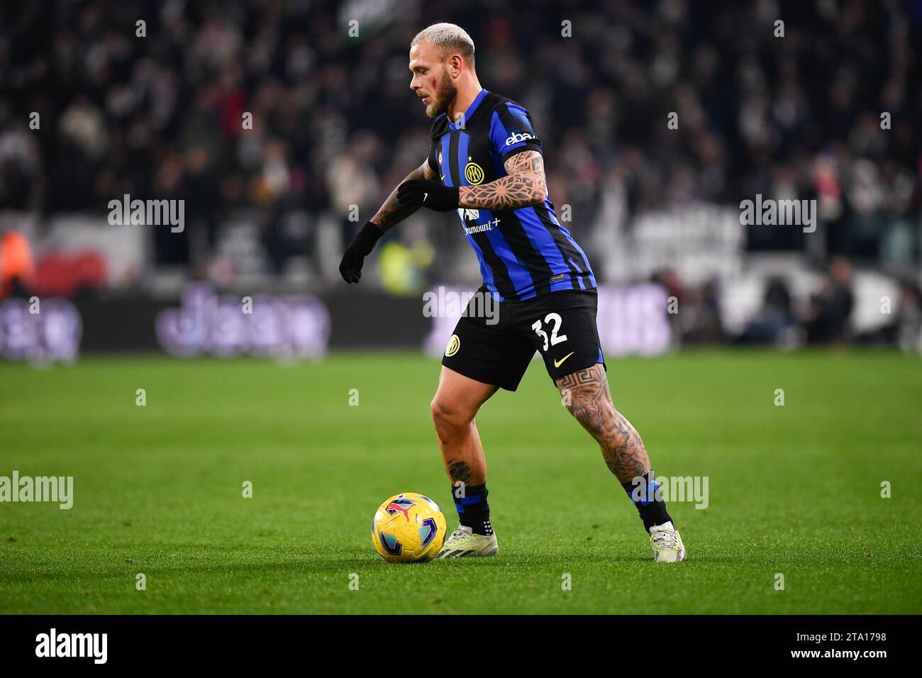 Federico dimarco inter hi-res stock photography and images - Alamy