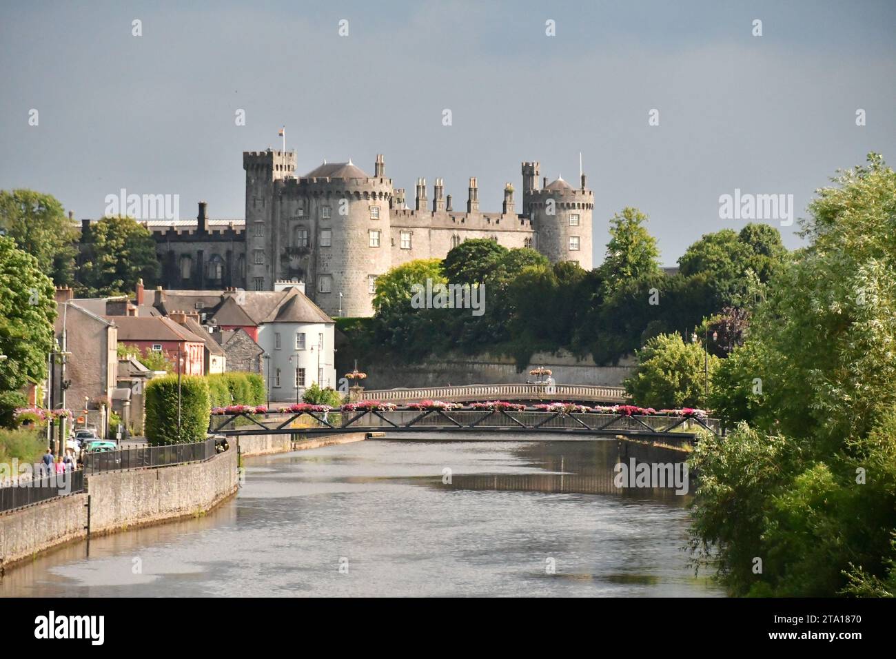 Kilkenny castle and river nore hi-res stock photography and images - Alamy