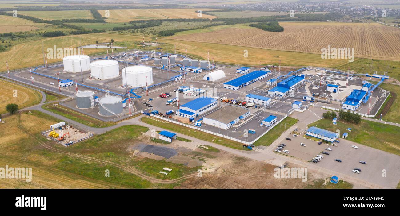 Aerial view of oil and fuel storage tank farm Stock Photo - Alamy