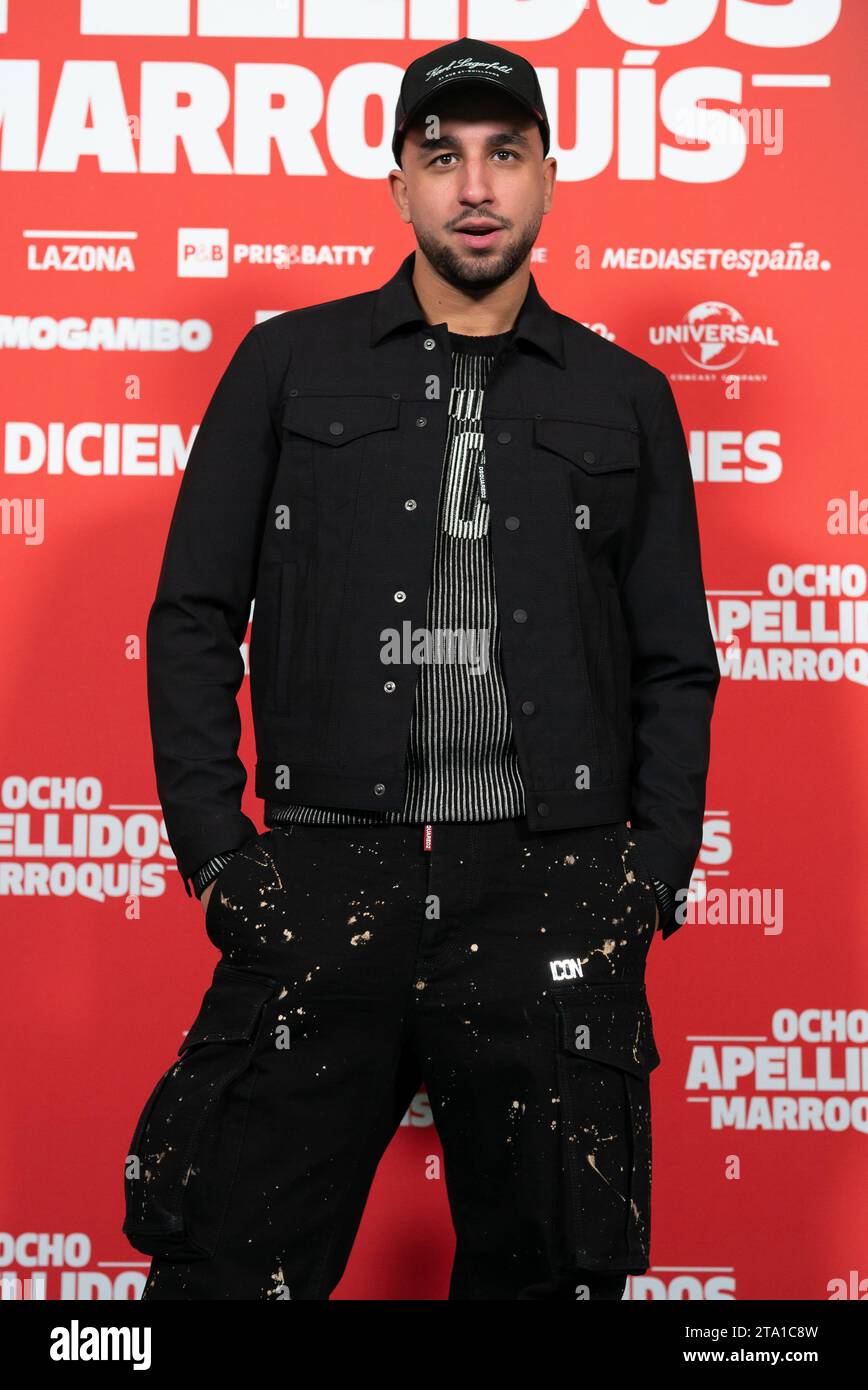 Hamza Zaidi attends the "Ocho Apellidos Marroquis" Photocall at Hotel ...