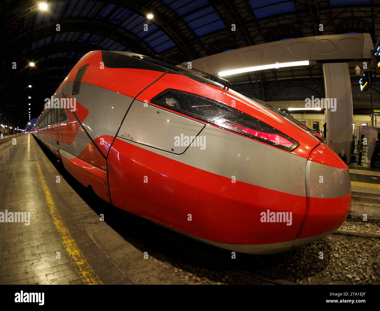 Trenitalia night train hi-res stock photography and images - Alamy