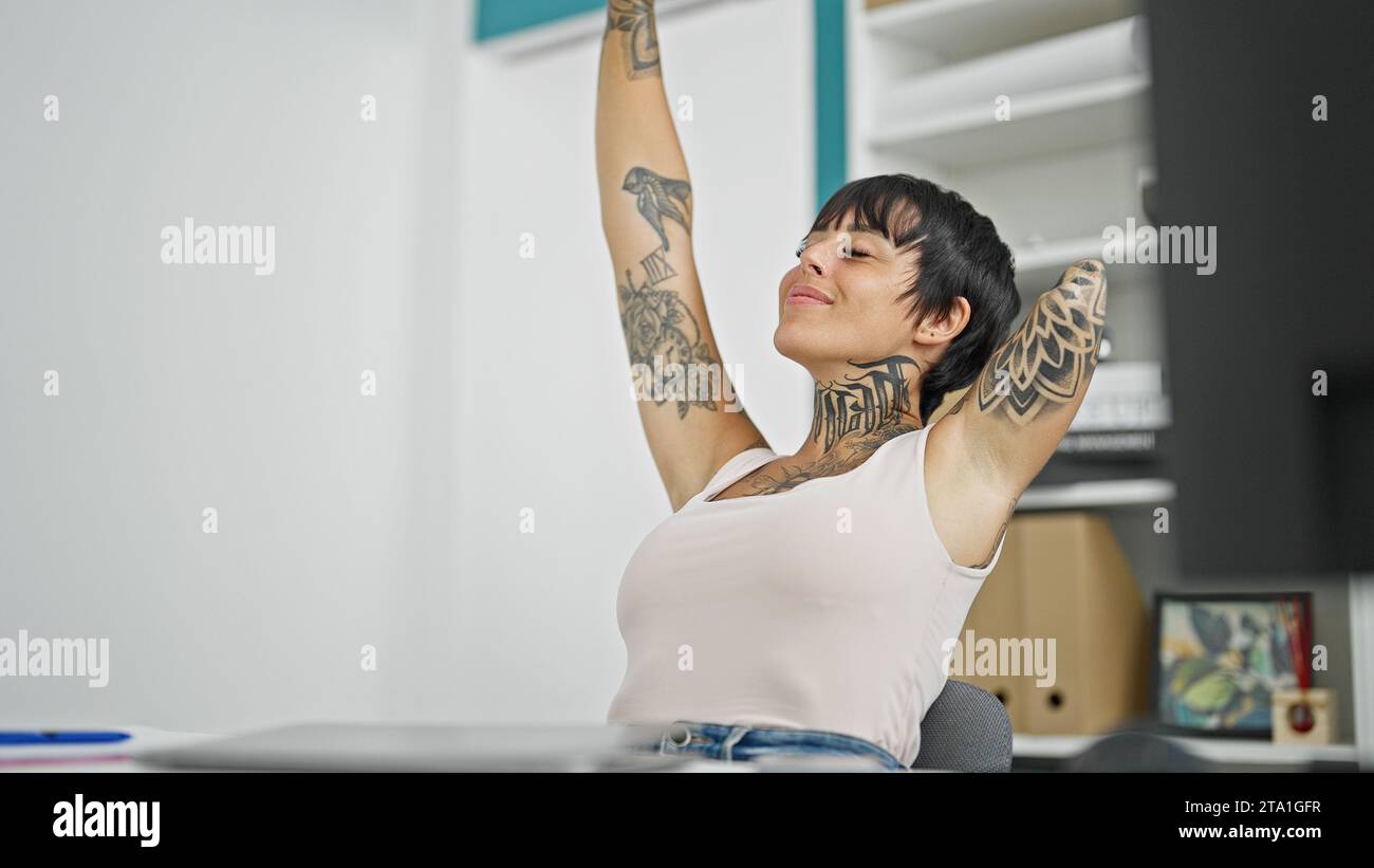 Hispanic woman with amputee arm business worker finishing to work ...