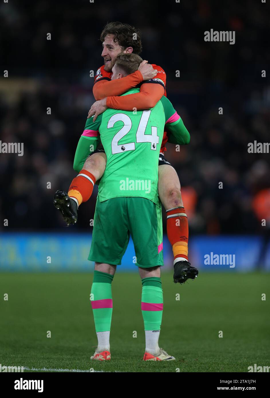 Tom Lockyer of Luton Town & Thomas Kaminski of Luton Town celebrate the ...