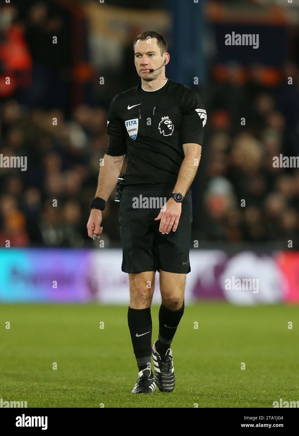 Kenilworth road 2023 hi-res stock photography and images - Alamy