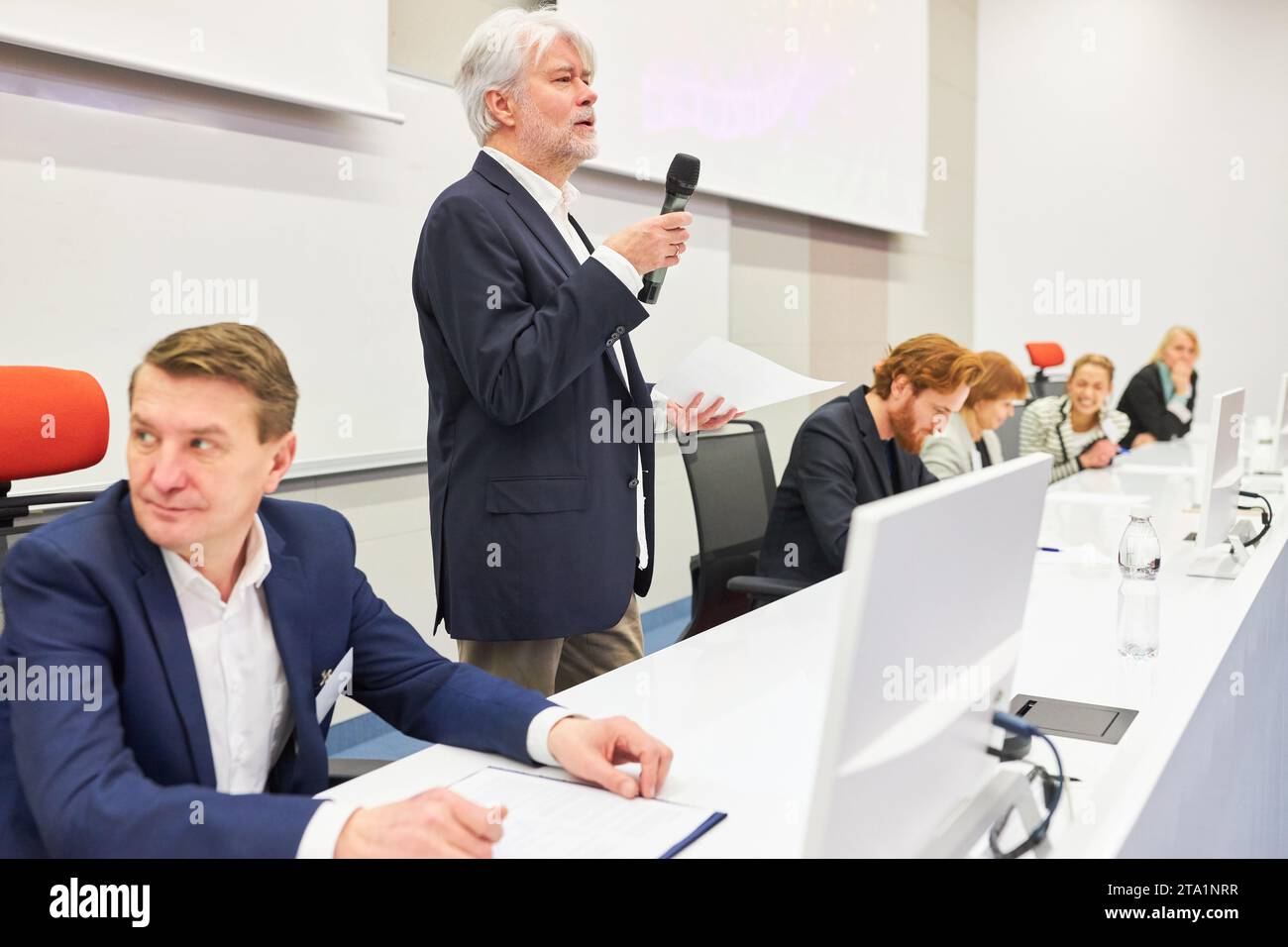 Panel speaker group hi-res stock photography and images - Alamy
