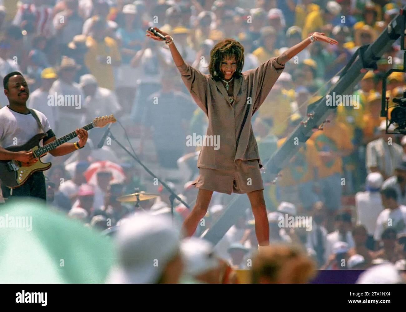 Whitney Houston performing at the final of the 1994 World Cup Stock ...