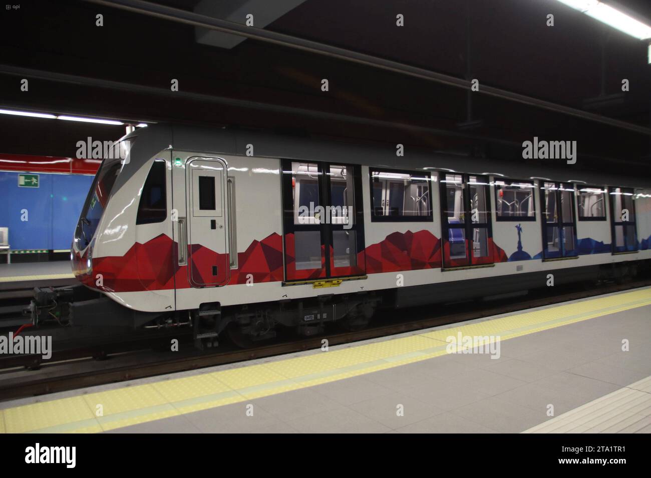 PRUEBAS-METRO-QUITO Quito, martes 28 de noviembre del 2023 Metro de ...