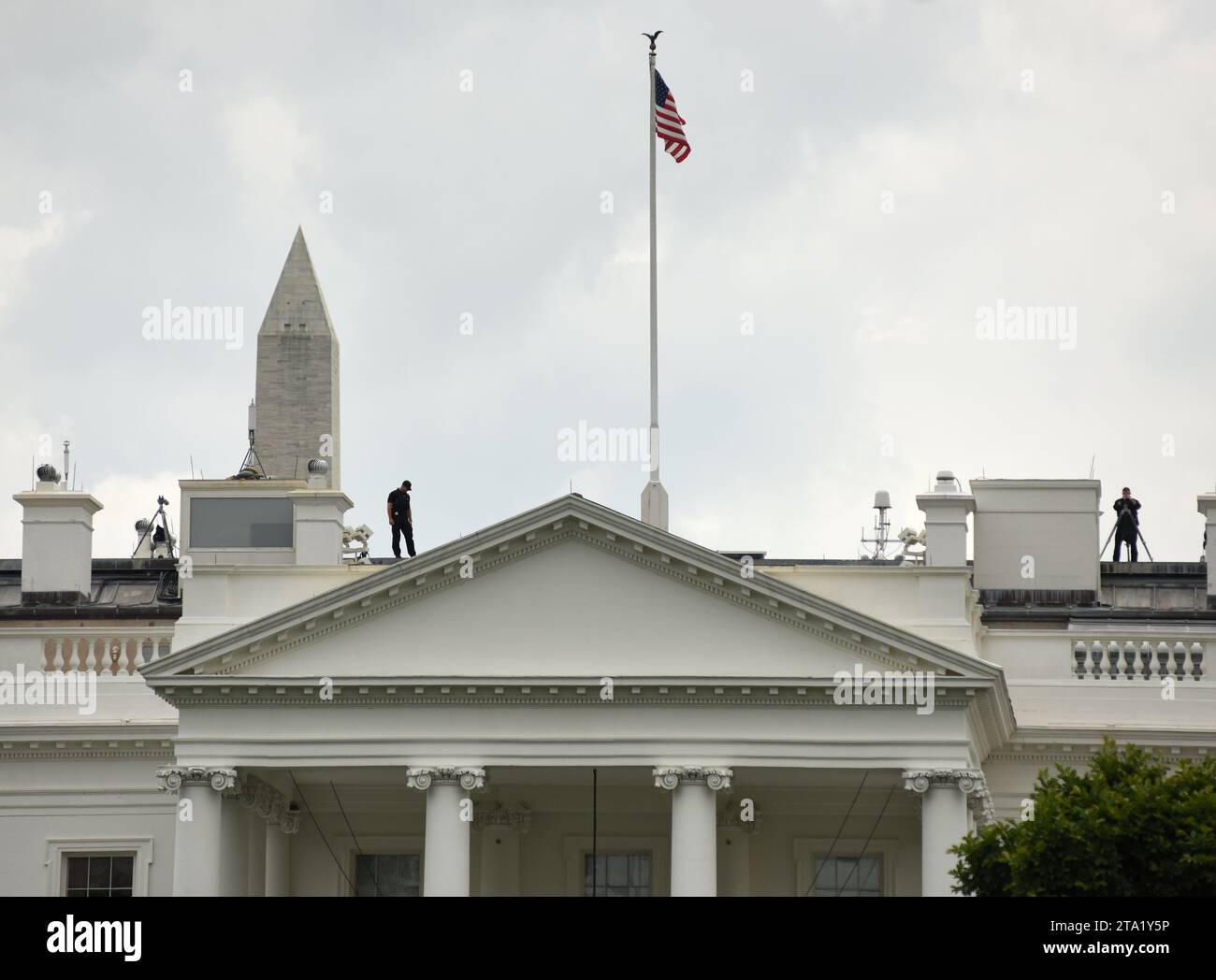 White house secret service hi-res stock photography and images - Alamy
