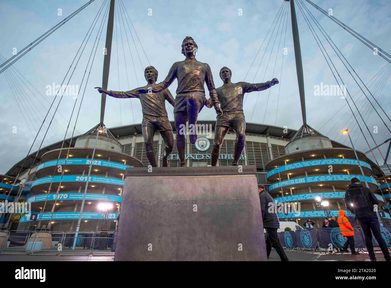 Colin bell statue hi-res stock photography and images - Alamy