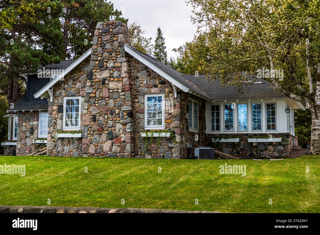 Stone house in Charlevoix. Earl A. Young wanted to express with his ...
