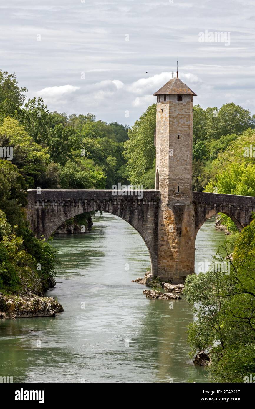 The 13th century fortified Old Bridge, classified as a historic ...
