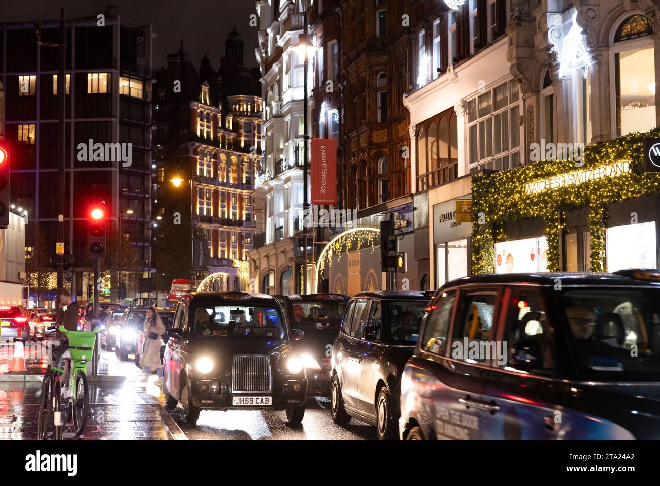 Knightsbridge one of London's most luxurious areas on a wet evening ...