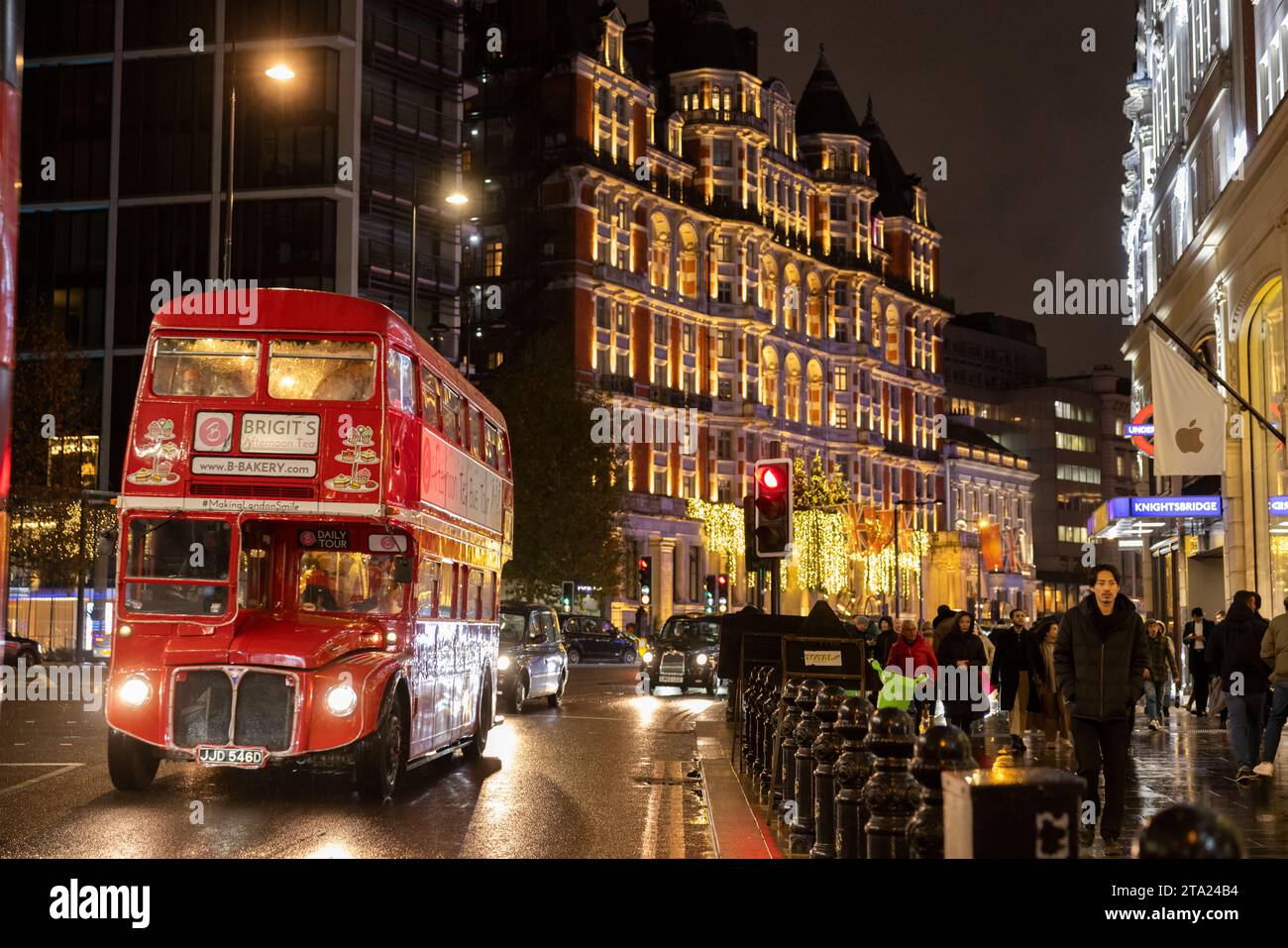 Londons most fashionable neighbourhoods hi-res stock photography and ...