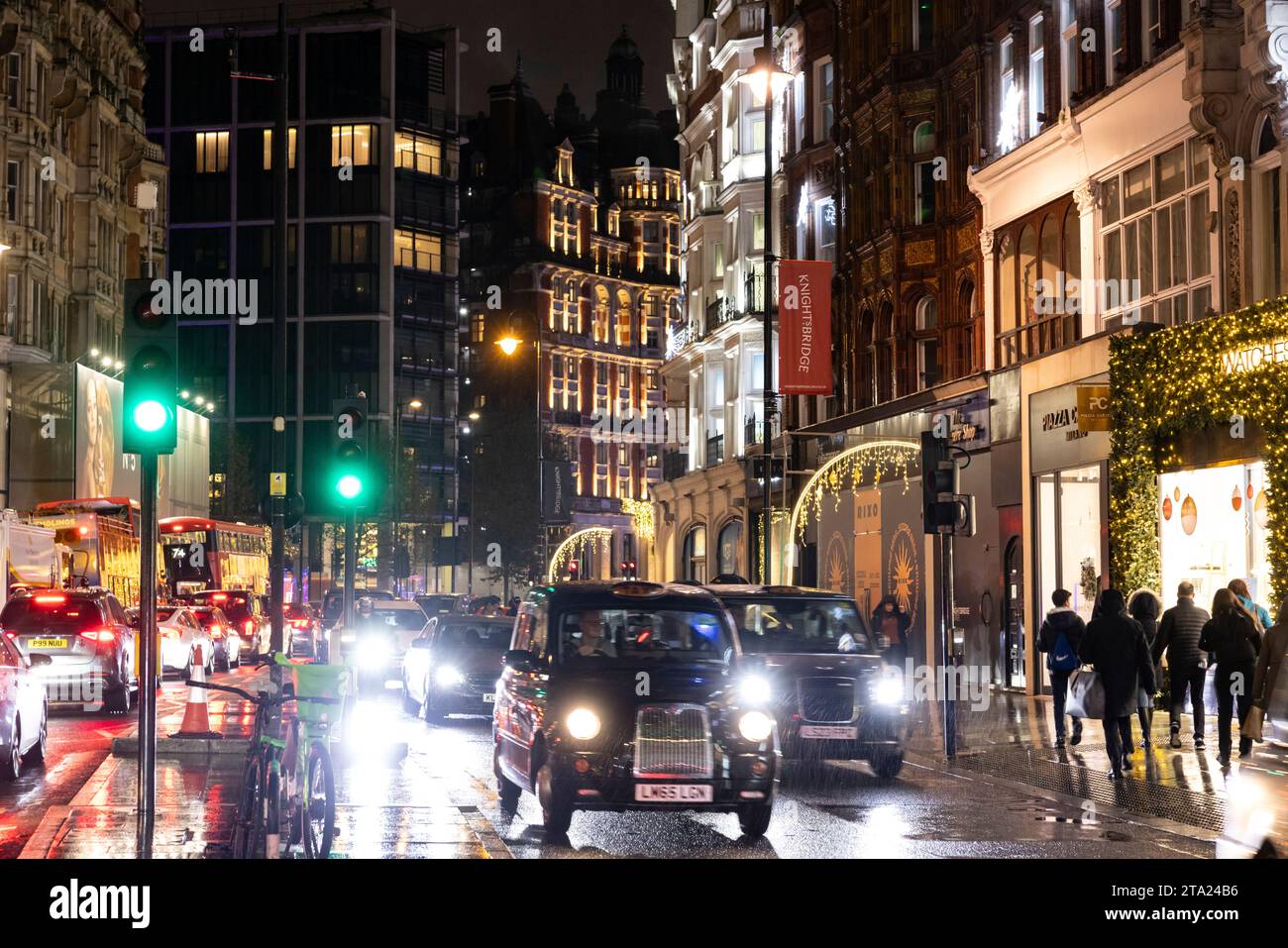 Knightsbridge one of London's most luxurious areas on a wet evening ...