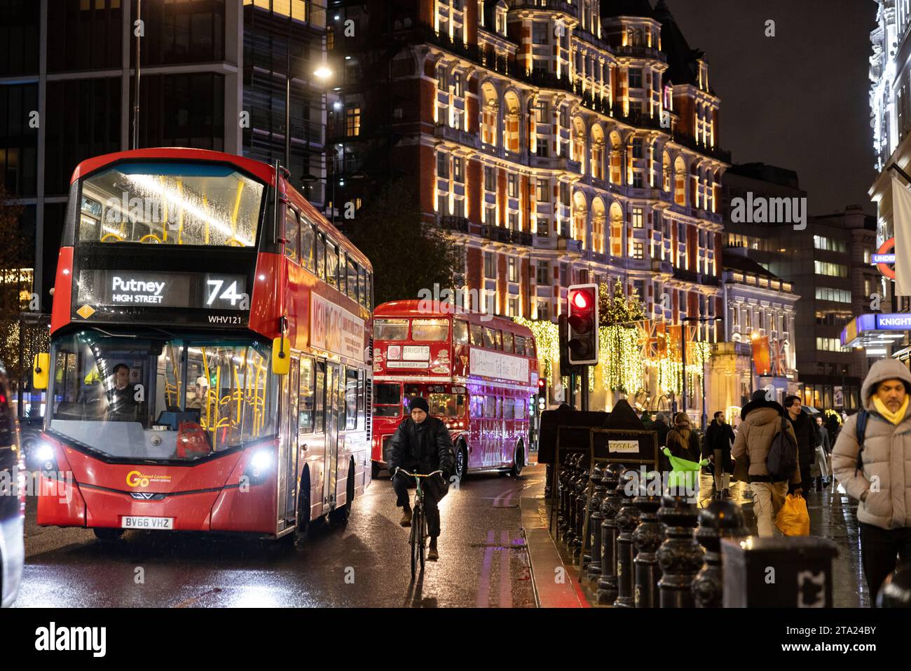 Knightsbridge one of London's most luxurious areas on a wet evening ...