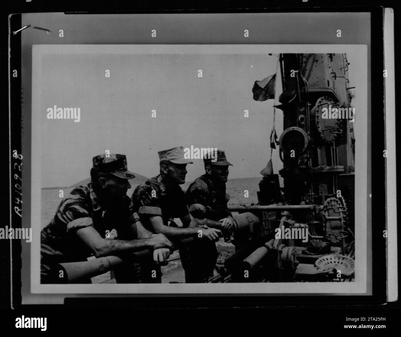 1962 amphibious exercise hi-res stock photography and images - Alamy