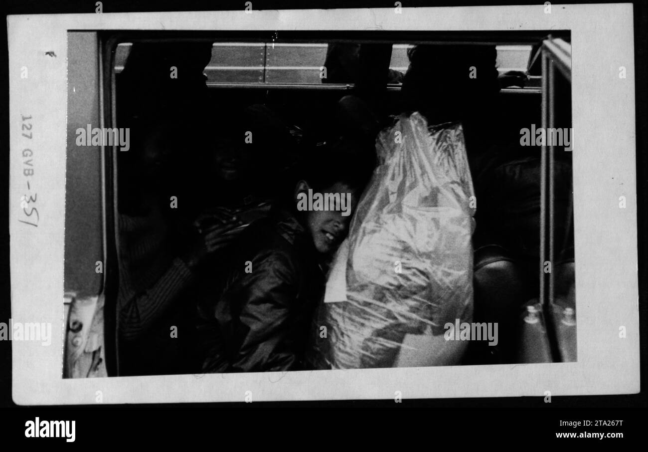 Vietnam war refugees us soldiers Black and White Stock Photos & Images ...