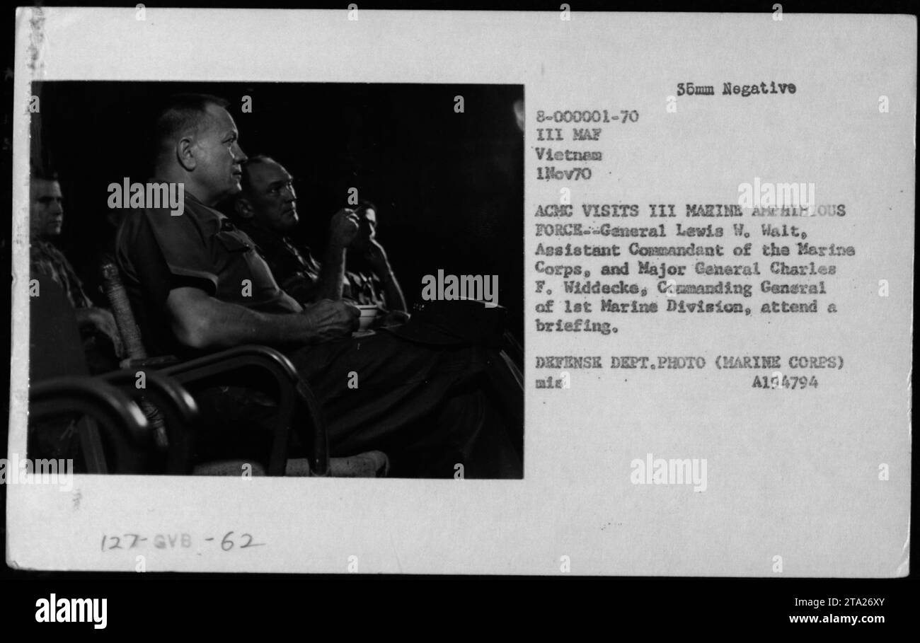 General lewis walt hi-res stock photography and images - Alamy