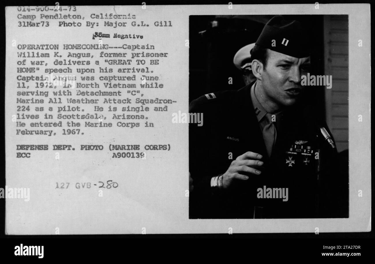 Vietnam soldiers come home Black and White Stock Photos & Images - Alamy