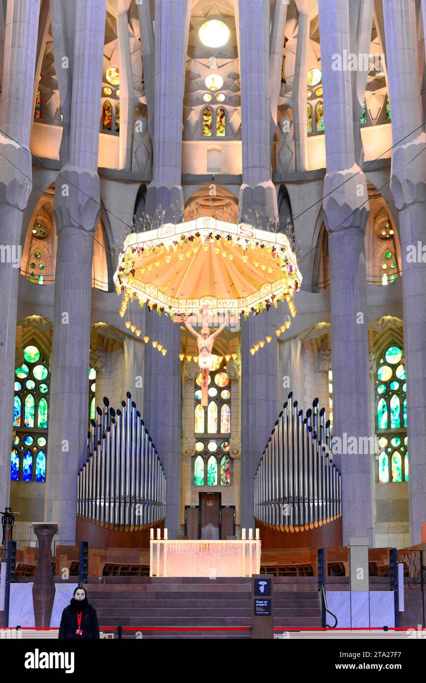Altar area, interior of the Sagrada Familia or Basilica i Temple ...