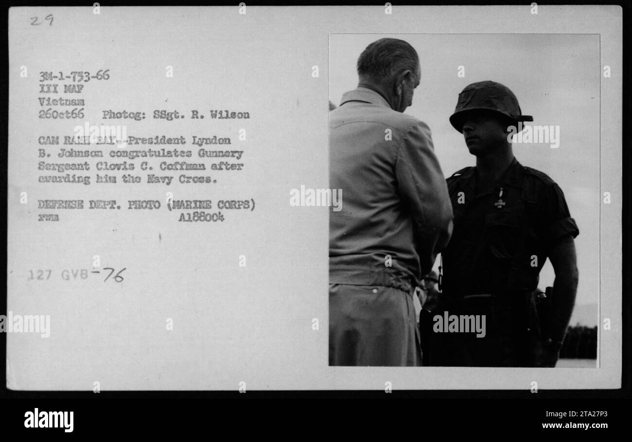 1966 ceremonies in vietnam war hi-res stock photography and images - Alamy