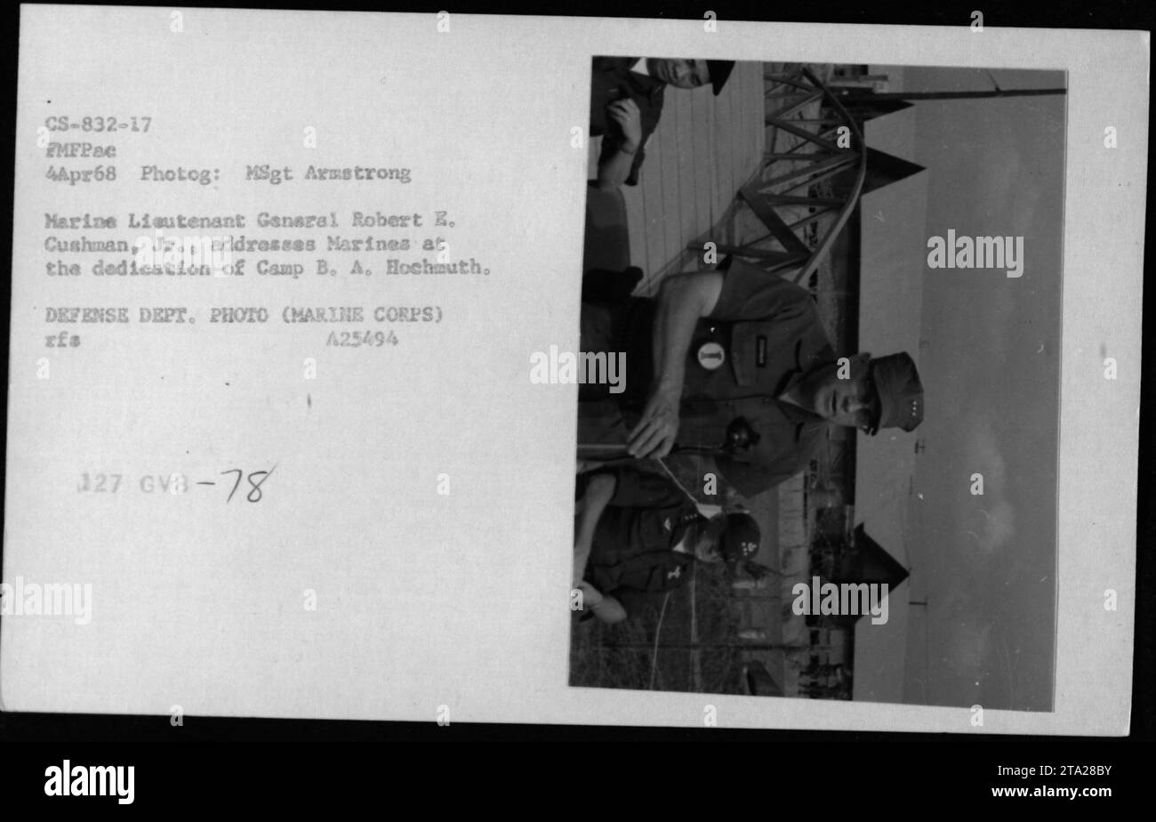 Marine lieutenant general robert e cushman jr hi-res stock photography ...