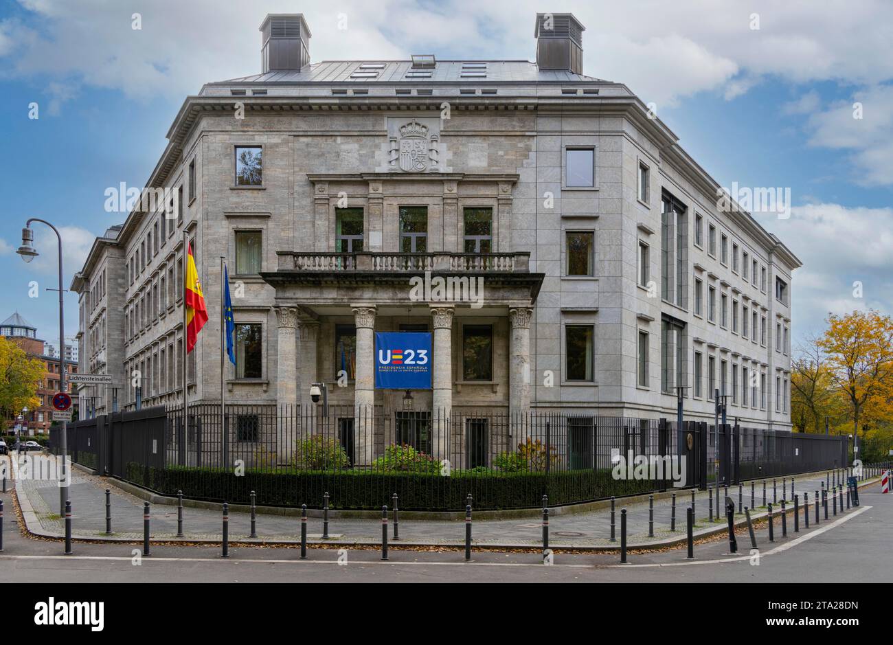 Spanish Embassy building, Liechtensteinallee in Berlin-Tiergarten ...