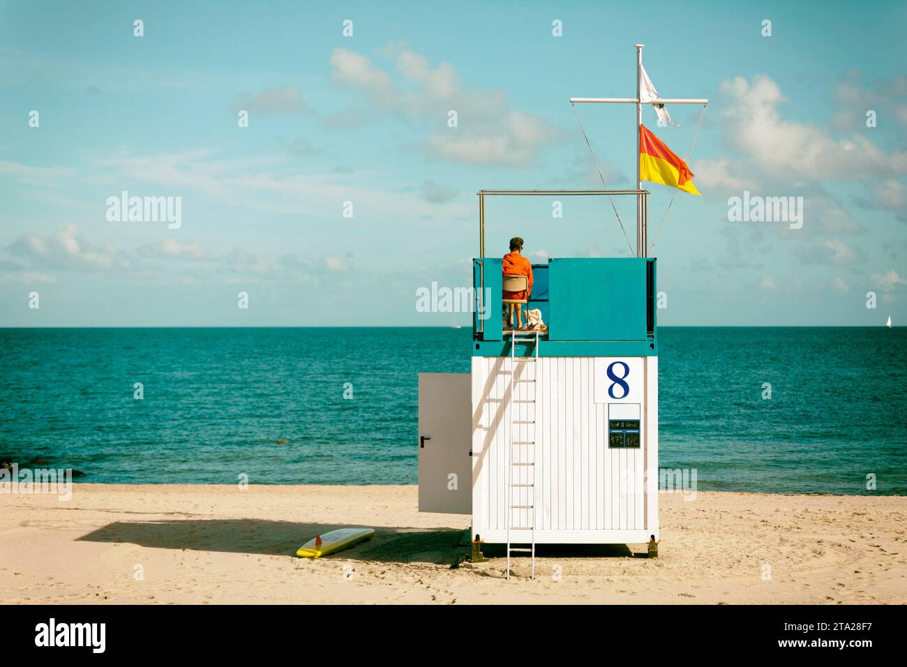 Observation tower lifeguard hi-res stock photography and images - Alamy