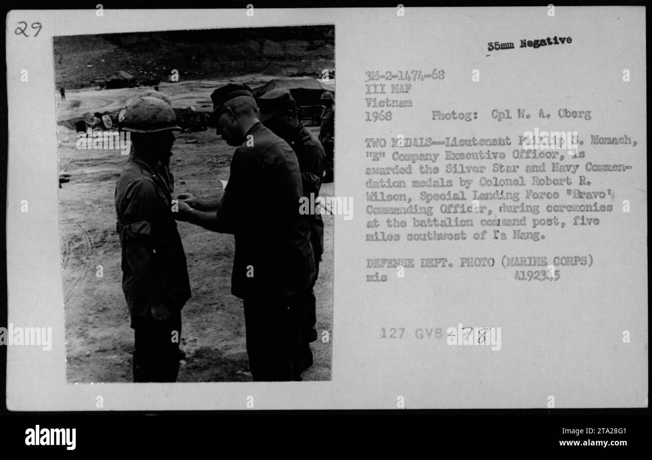 Colonel robert r wilson hi-res stock photography and images - Alamy