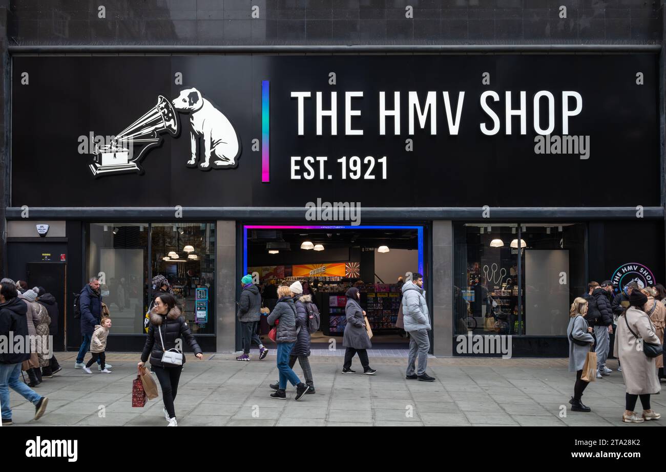 Record store storefront hi-res stock photography and images - Alamy