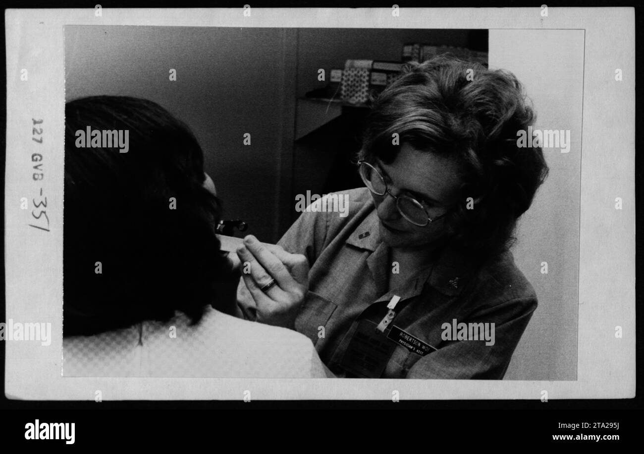 Claudia cardinale in vietnam war hi-res stock photography and images ...