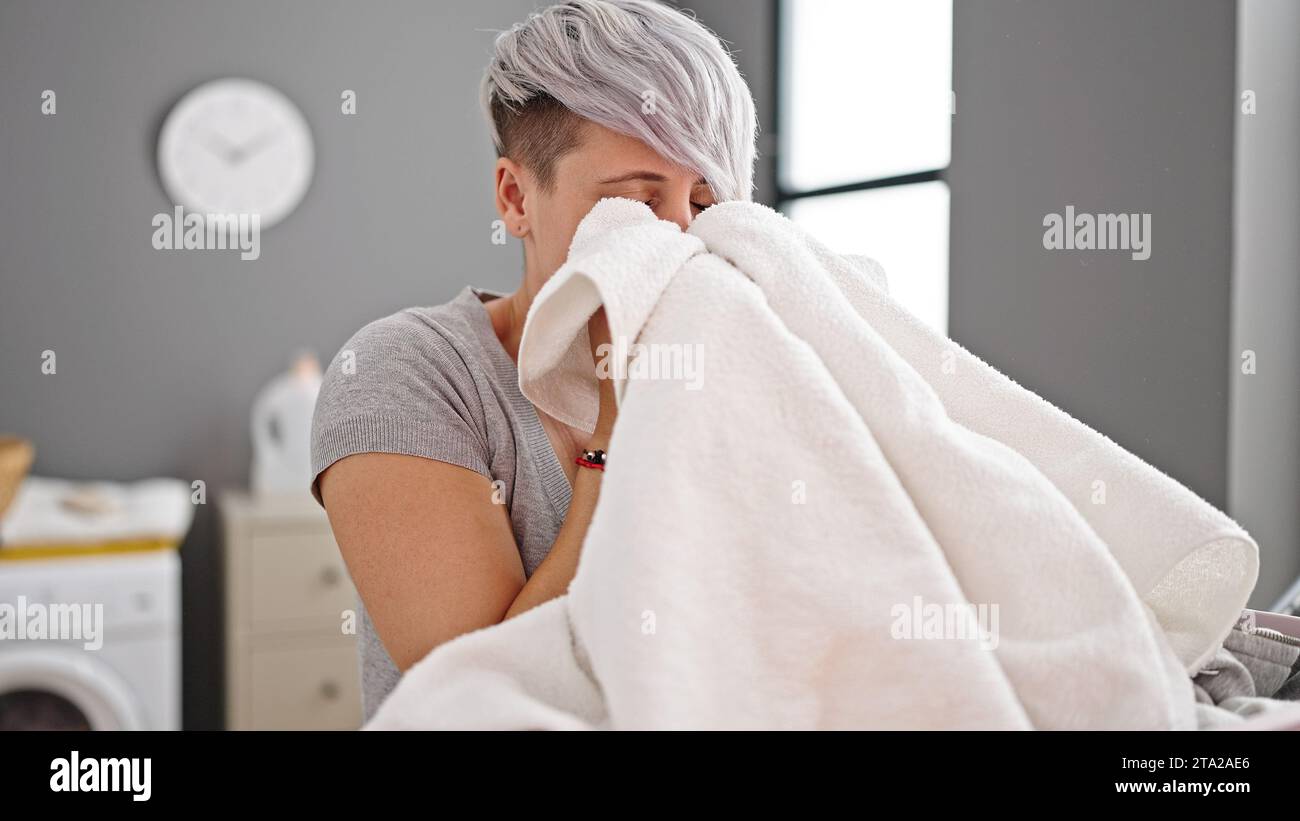 Female smelling fabric hi-res stock photography and images - Alamy