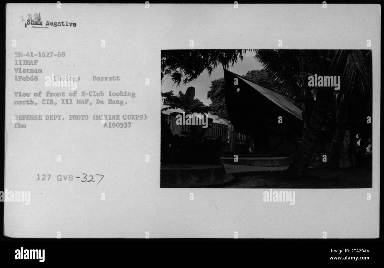 The front view of the E-Club in Da Nang shows USMC and Vietnamese ...