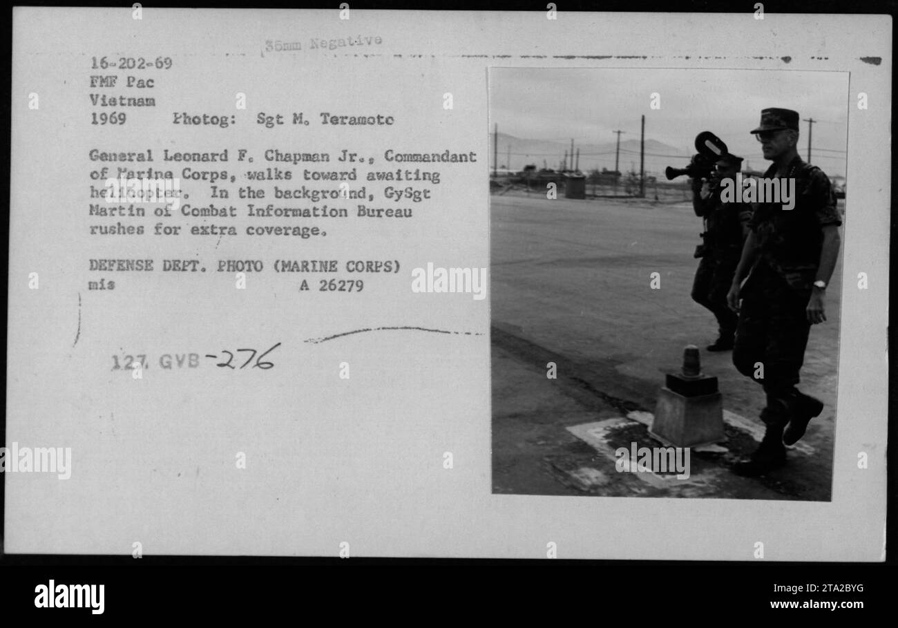 Gen leonard f chapman vietnam war hi-res stock photography and images ...