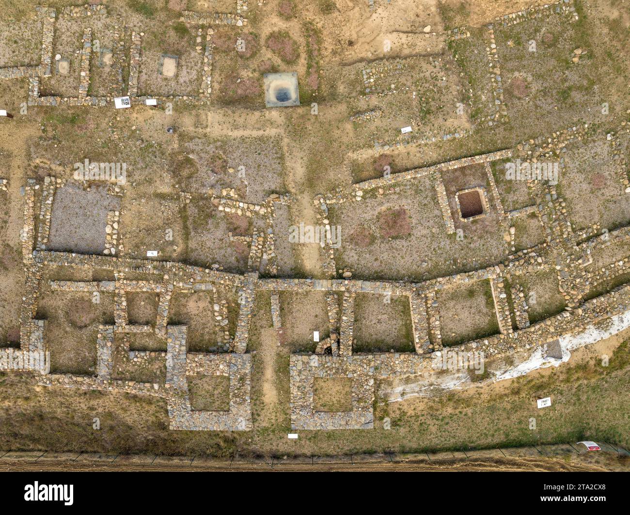 Jaciment arqueologic del castellot hi-res stock photography and images ...