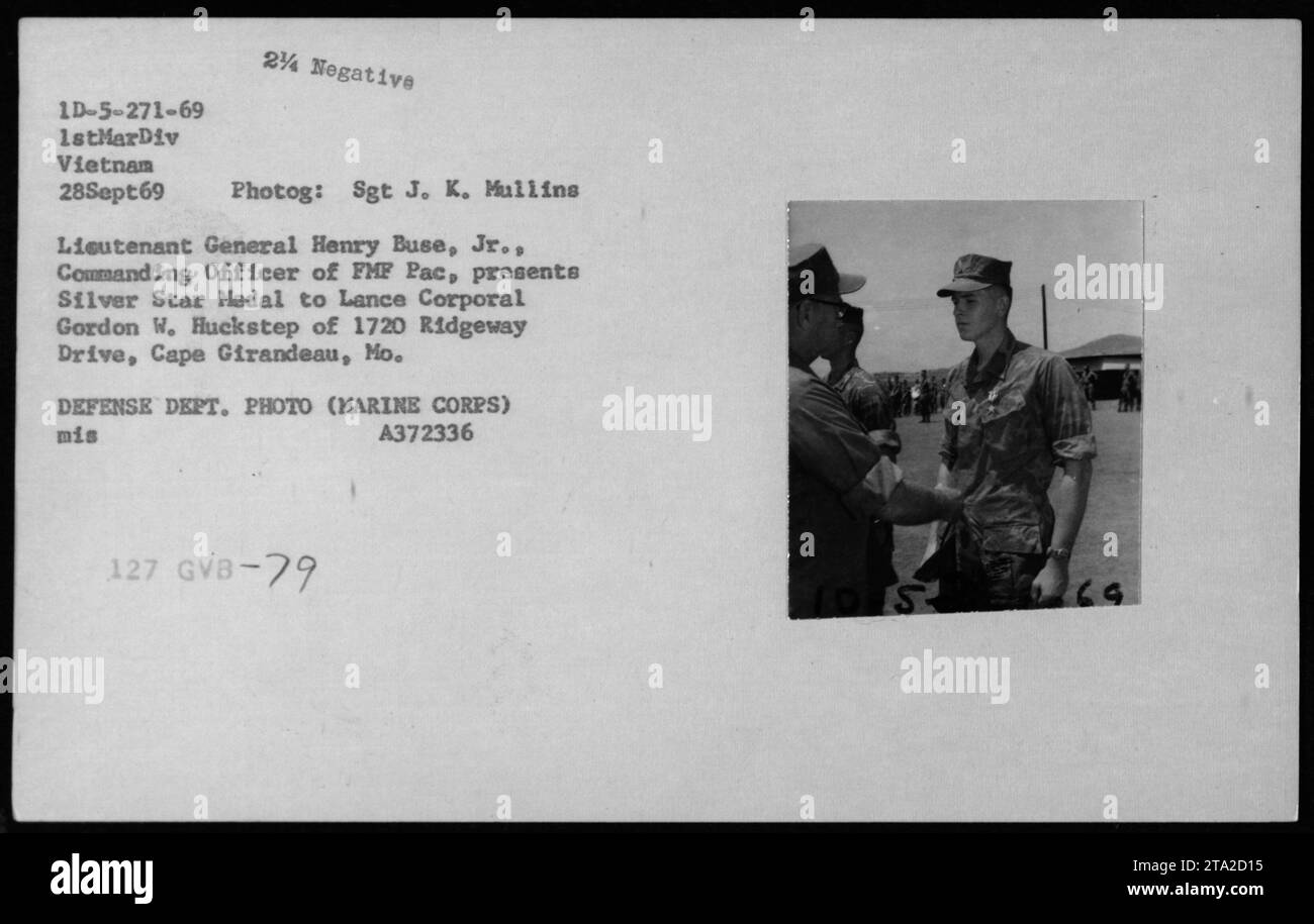 Lance corporal gordon w huckstep hi-res stock photography and images ...