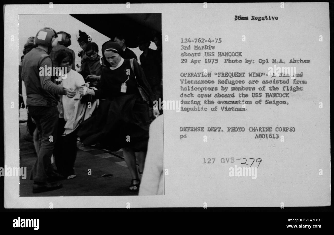 Flight deck operation uss Black and White Stock Photos & Images - Alamy