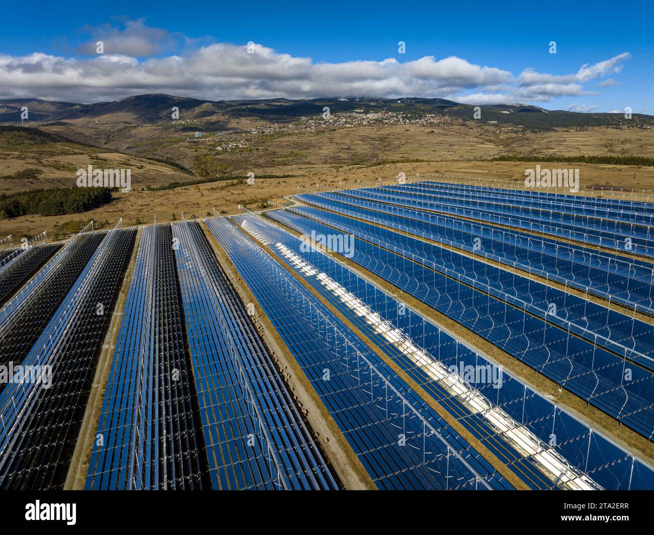 Centrale solaire ello hi-res stock photography and images - Alamy