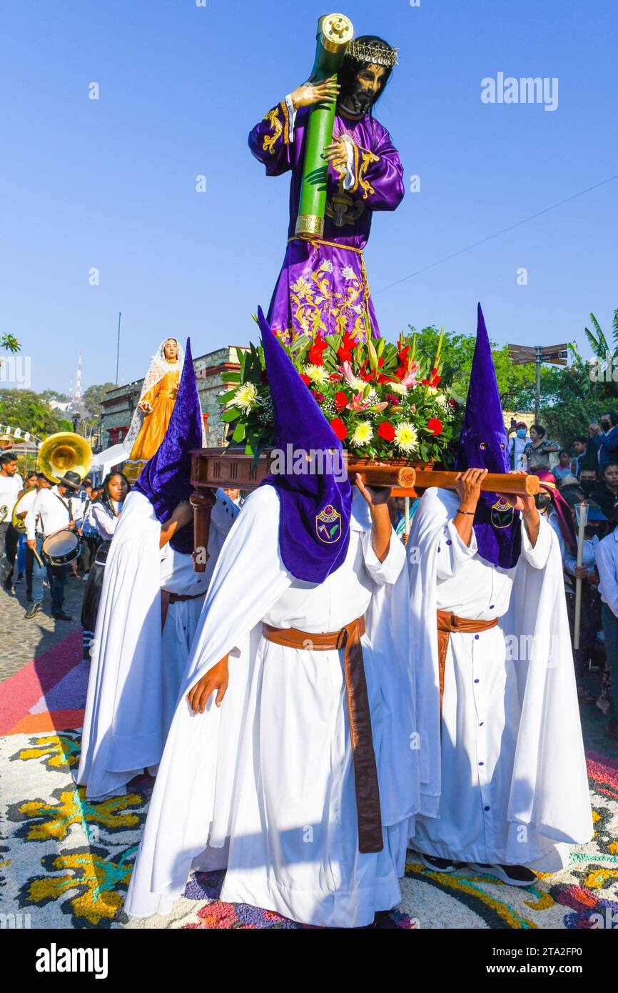 Easter mexico religious parade hi-res stock photography and images - Alamy