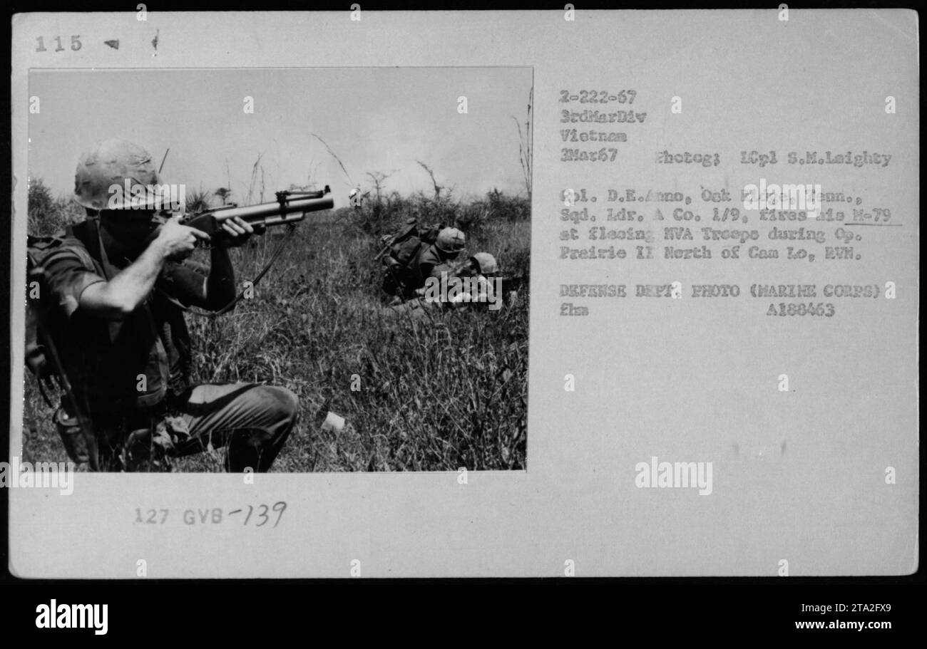 D e mo Black and White Stock Photos & Images - Alamy