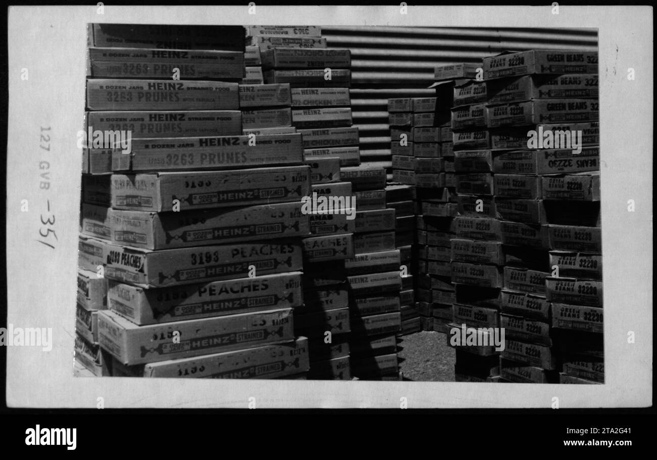 Warzone awareness hi-res stock photography and images - Alamy