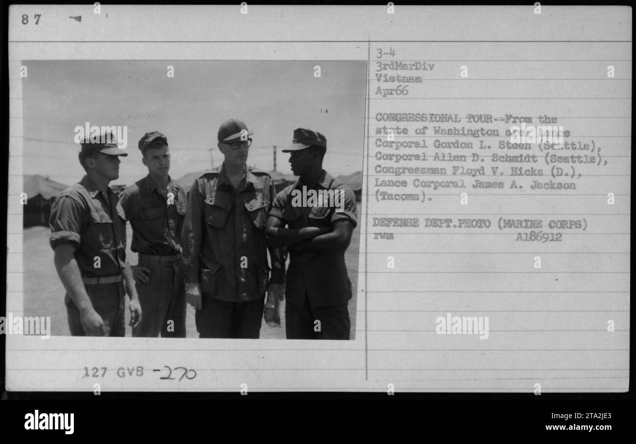 Lance corporal gordon l steen hi-res stock photography and images - Alamy