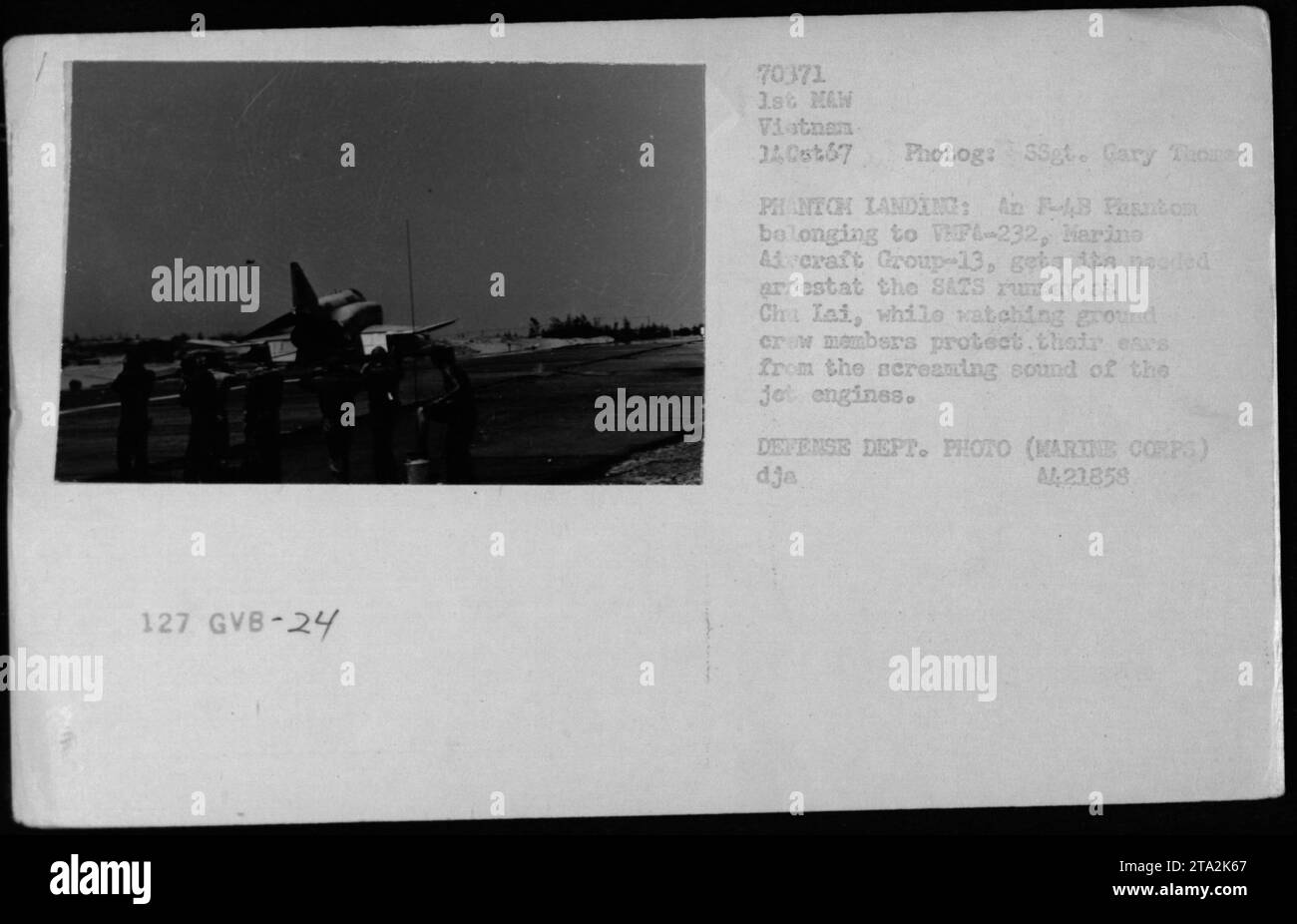 An F-4B Phantom aircraft belonging to VHFA-232, Marine Aircraft Group ...